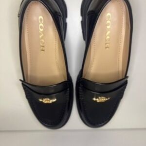 Coach | Shoes | New Coach Ruthie Loafers In Black Size 55 Gold Logo And ...